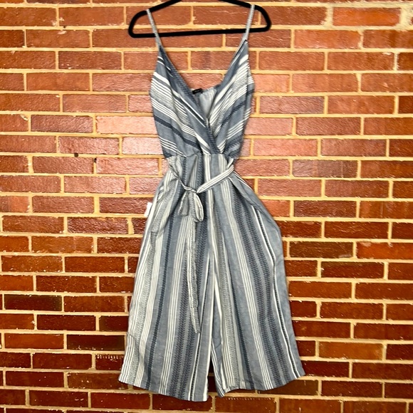 Style House | Pants & Jumpsuits | Jumpsuit Copped Slate Bluewhite ...